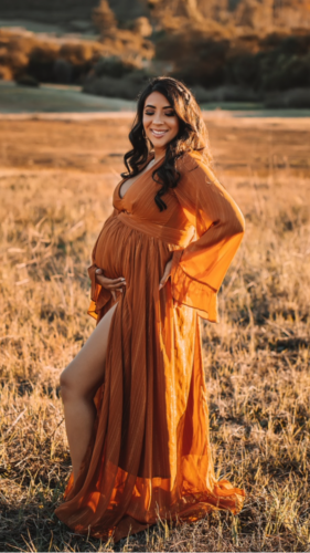 20 Unique Pregnancy Photo Shoot Poses You Should Take Now